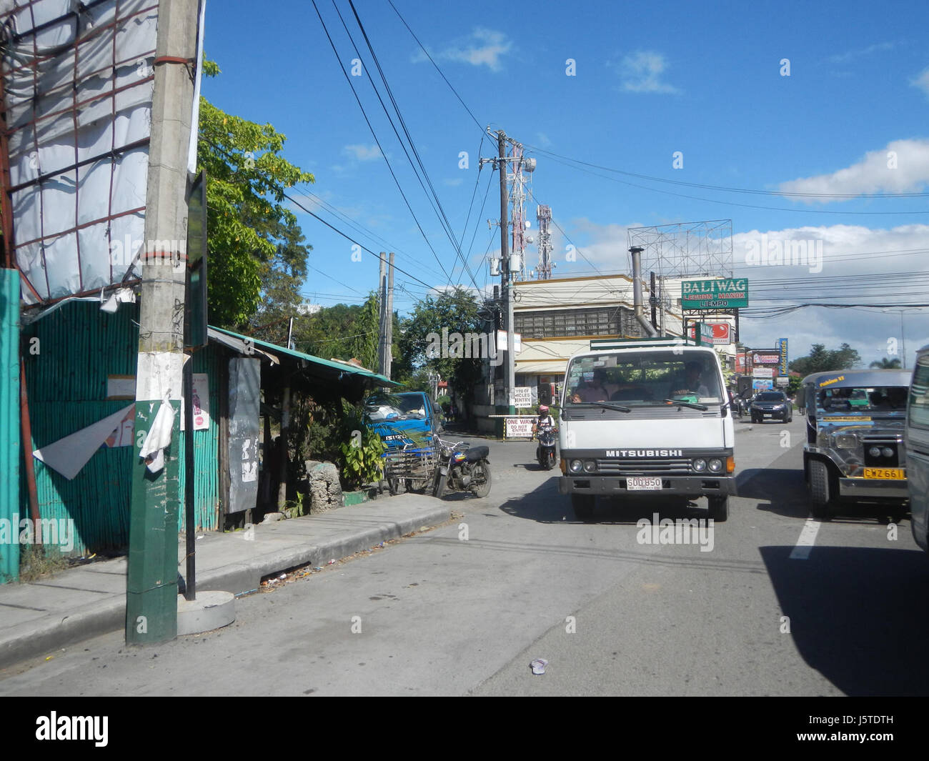 This refers to a section of the MacArthur Highway in the Philippines ...