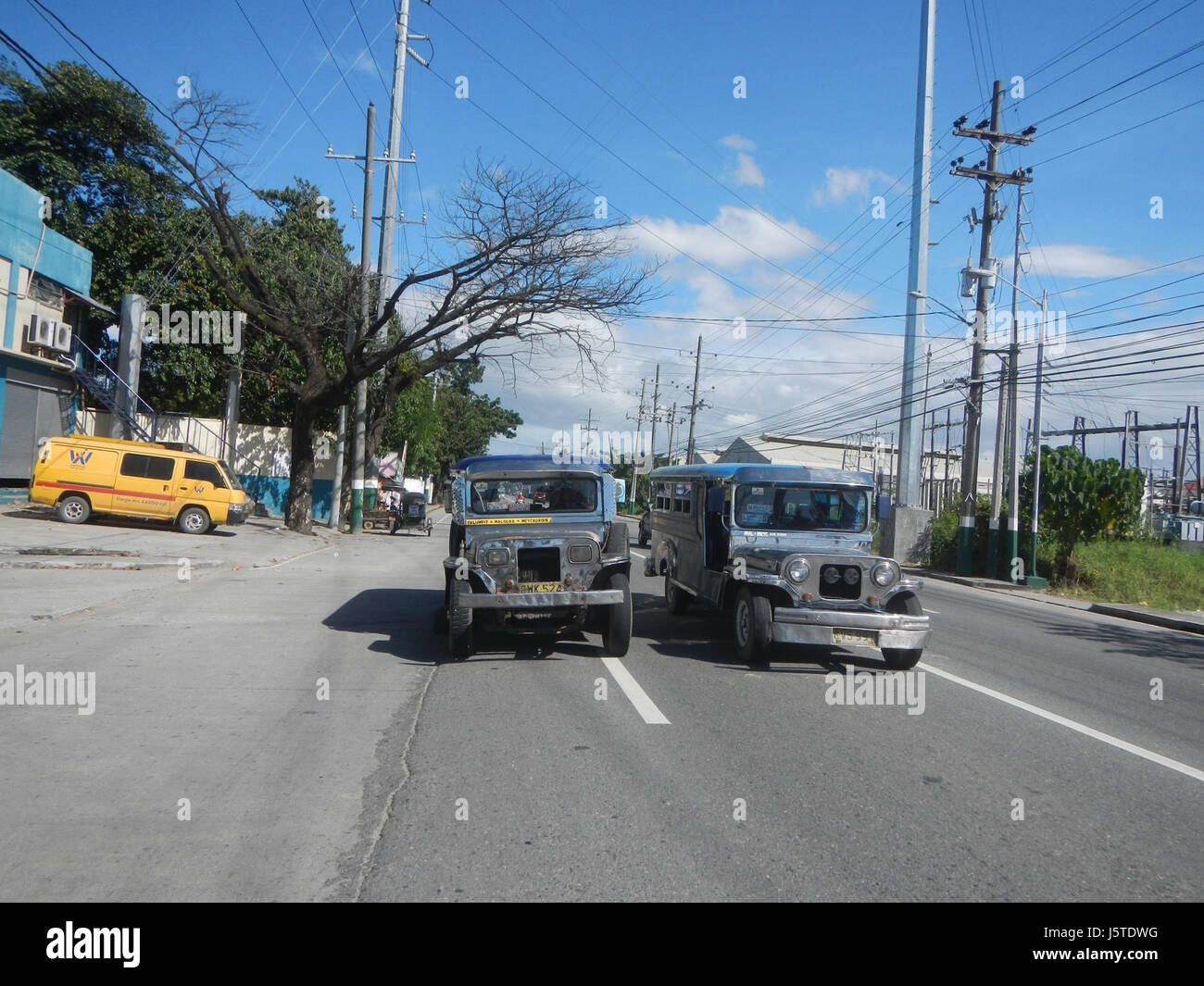 The MacArthur Highway in Malolos, Guiguinto, and Bulacan is a major ...