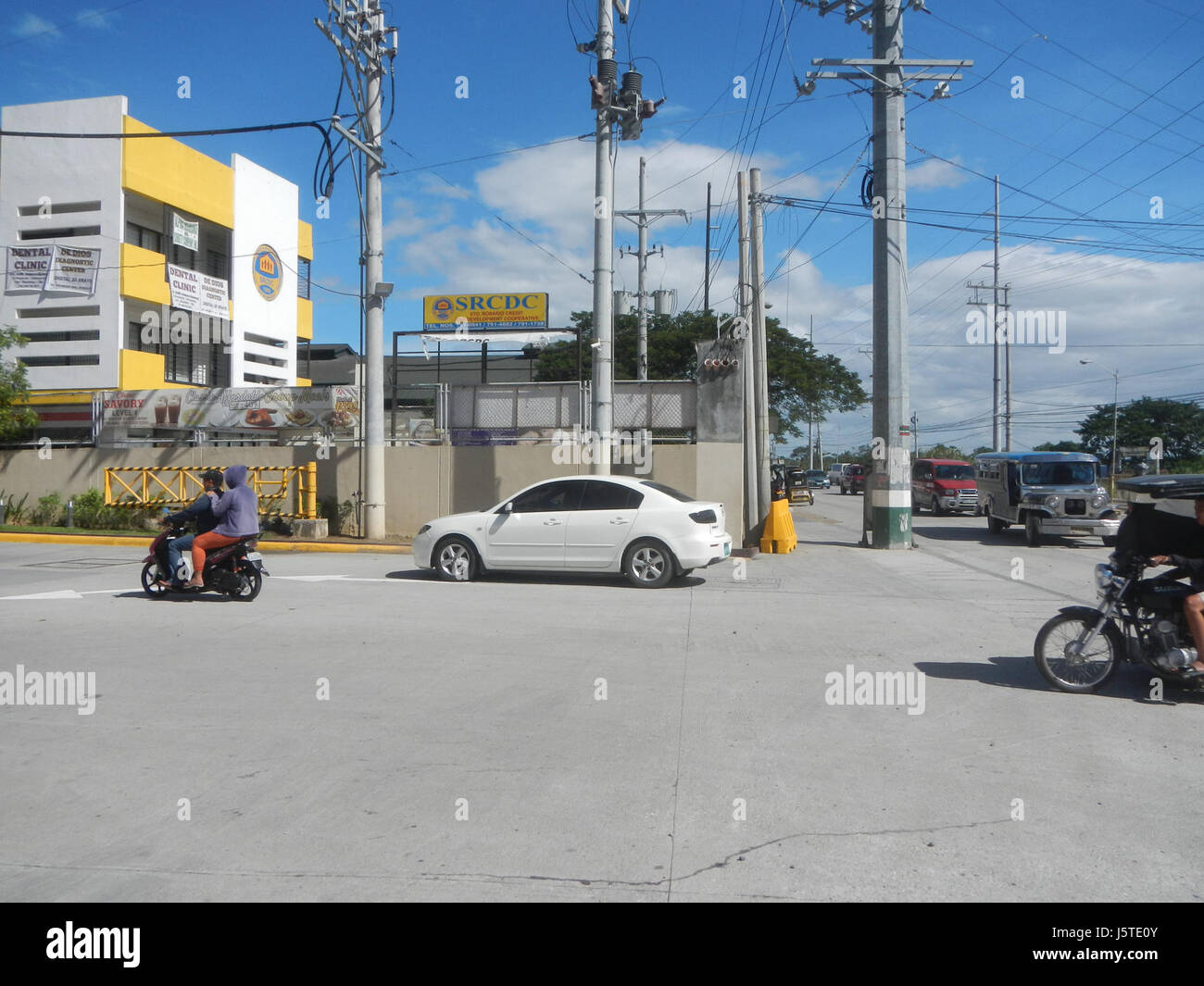This section of MacArthur Highway runs through Malolos and Guiguinto in ...