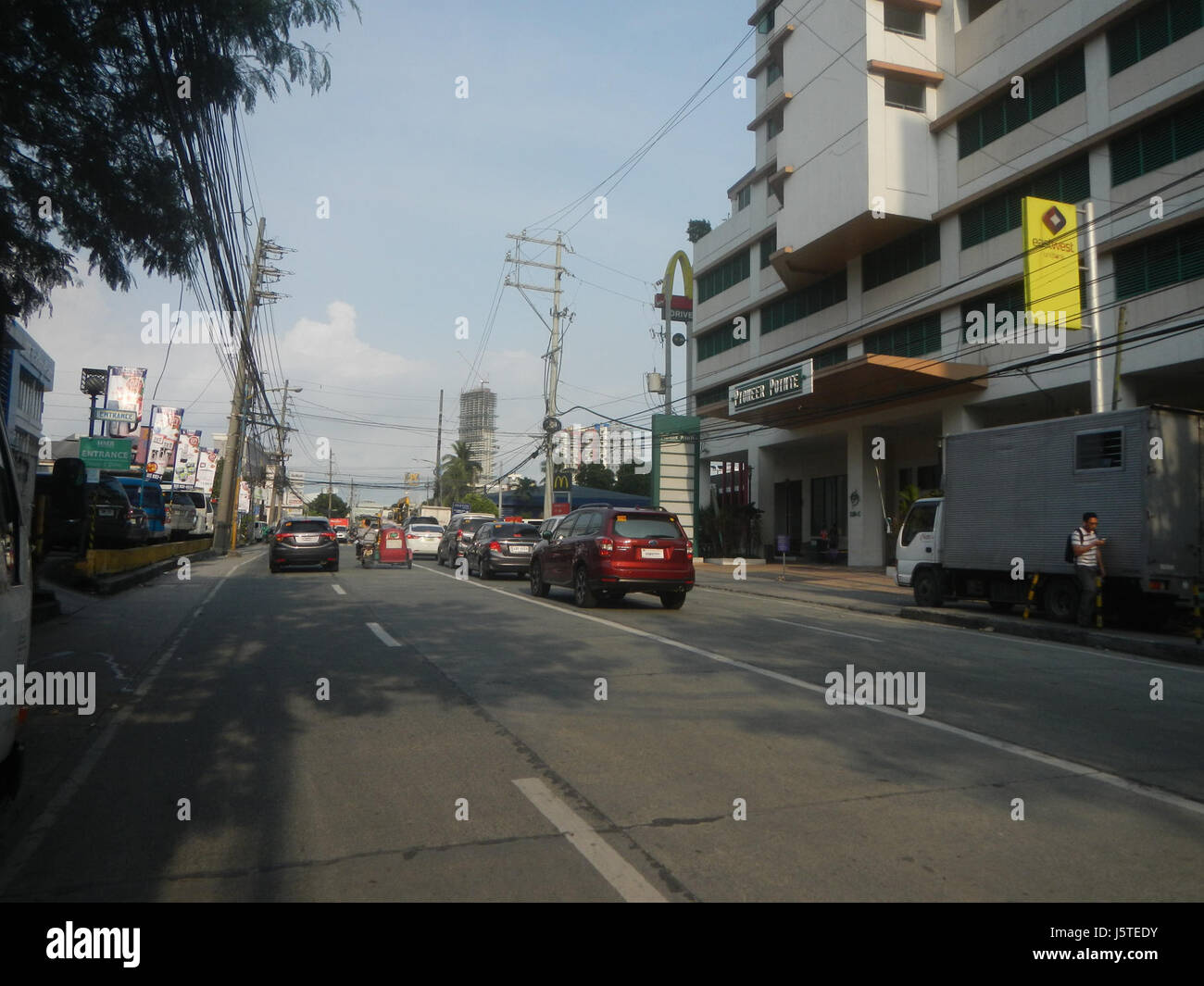 This image depicts Forum Robinsons Cybergate Malls, a shopping center ...