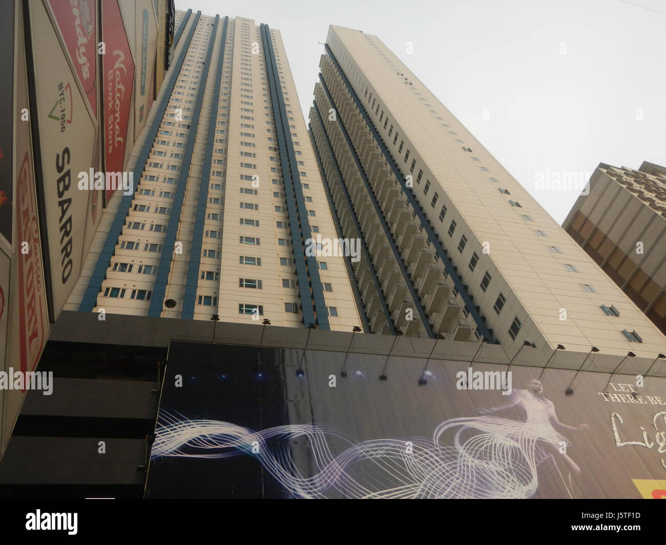 The Light Mall and Light Residences, part of the SMDC development in ...