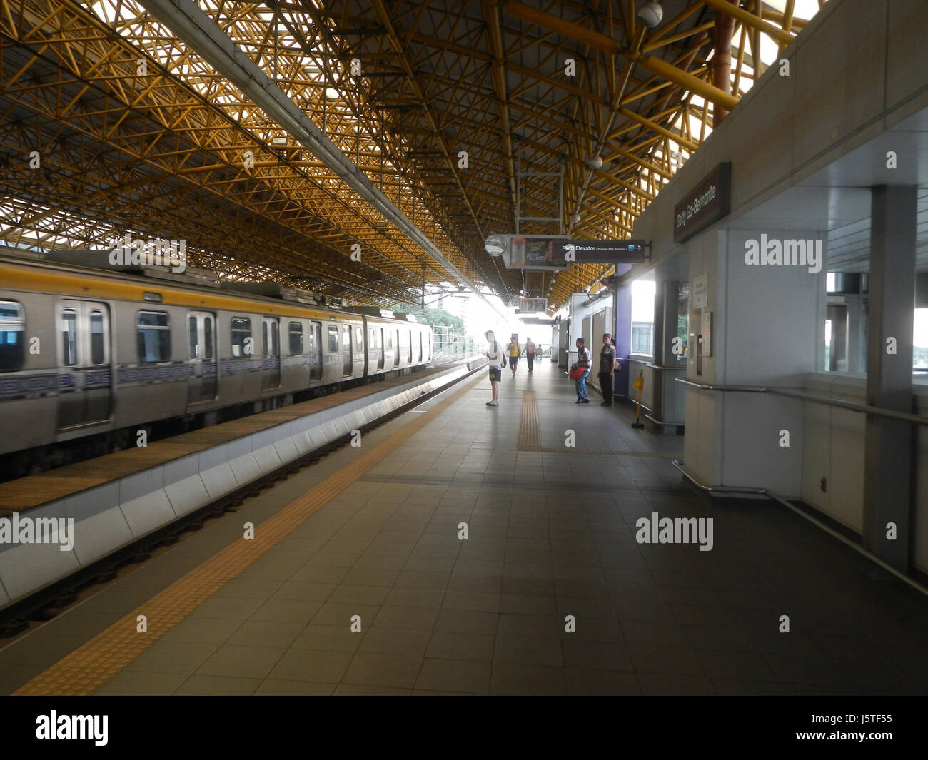 03735 Betty Go-Belmonte LRT Station 05 Stock Photo - Alamy