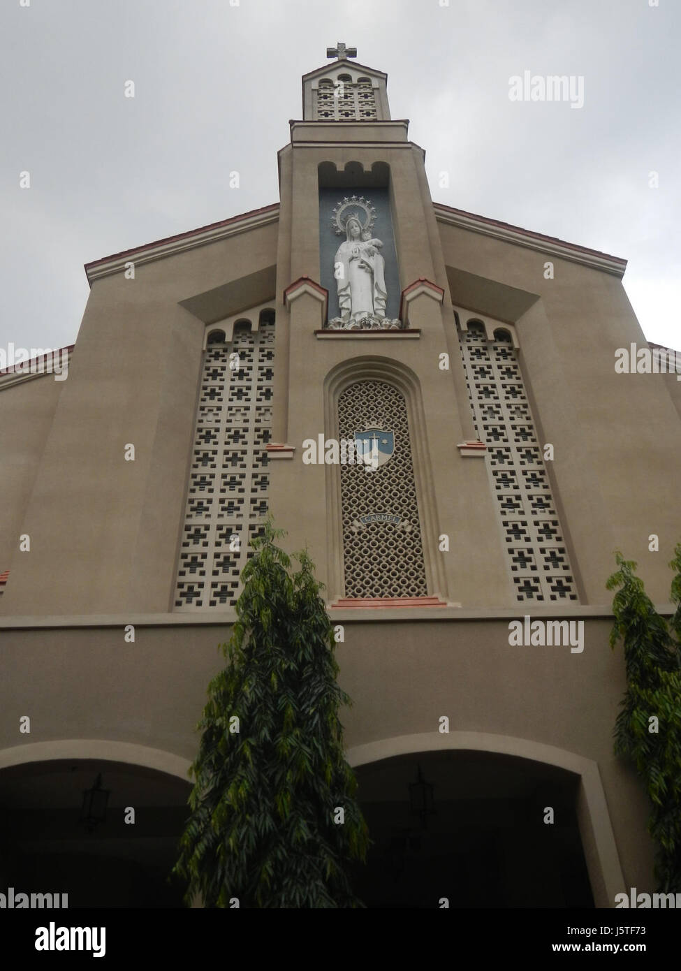 The National Shrine and Parish of Our Lady of Mount Carmel in Cubao ...