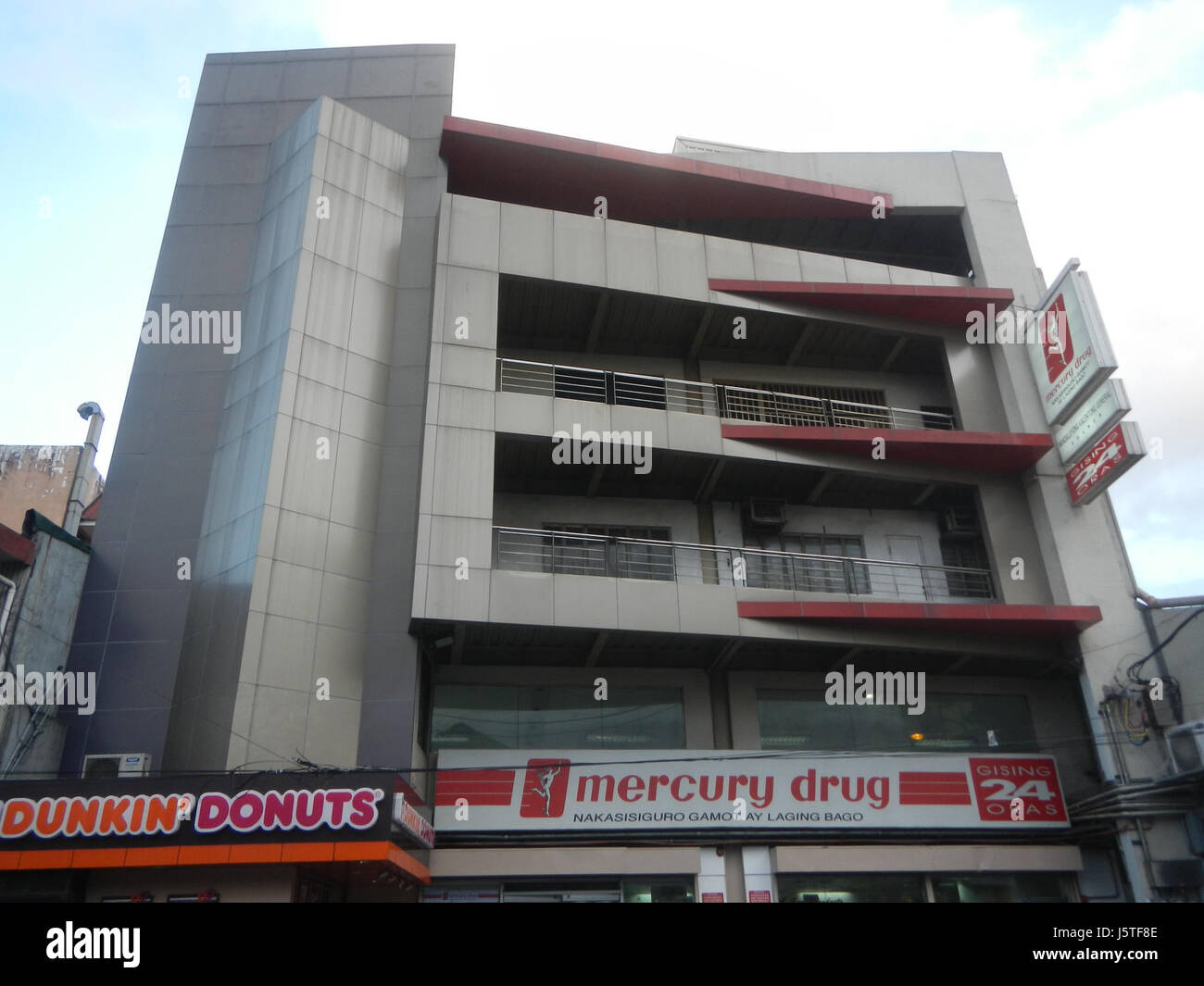 This image highlights important landmarks along General Kalentong ...