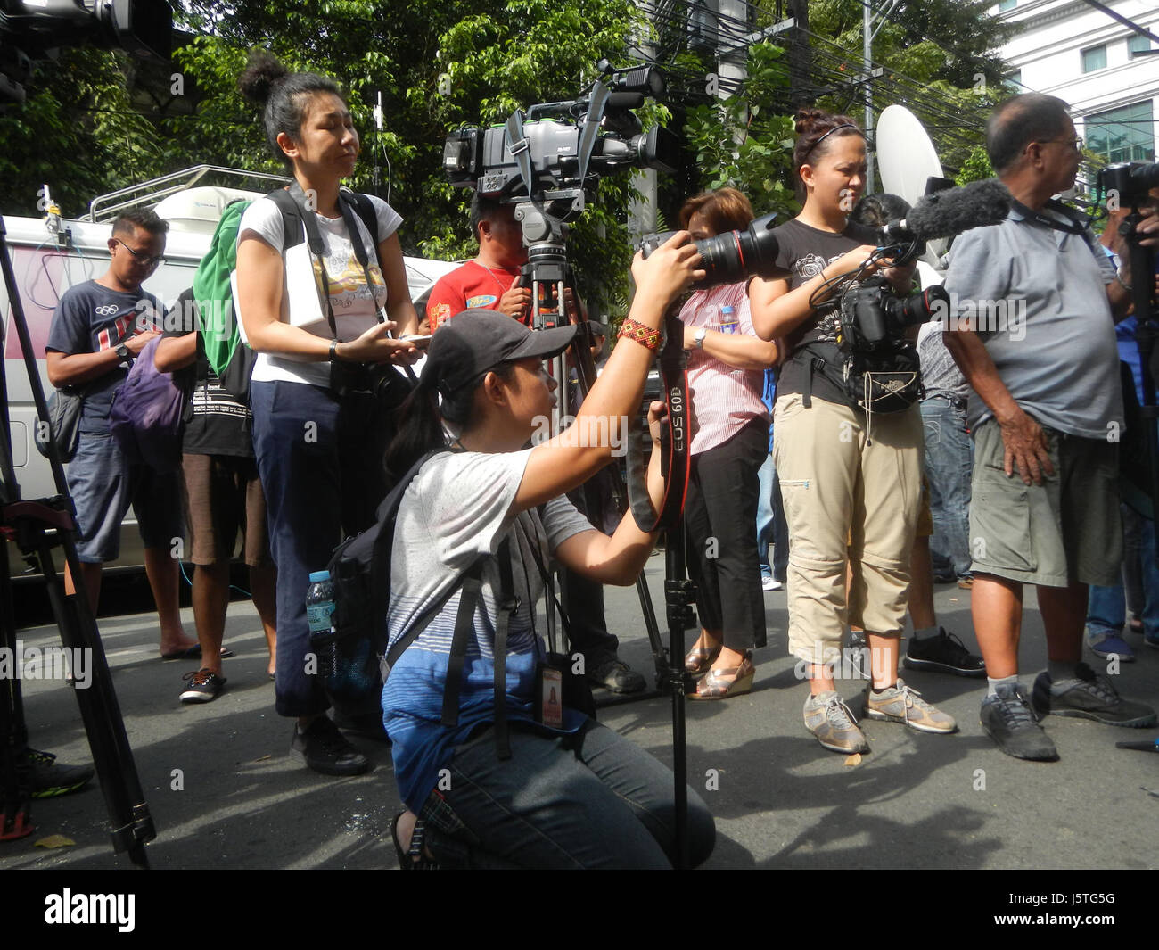 The media coverage of Ferdinand Marcos' burial demonstrations and the ...