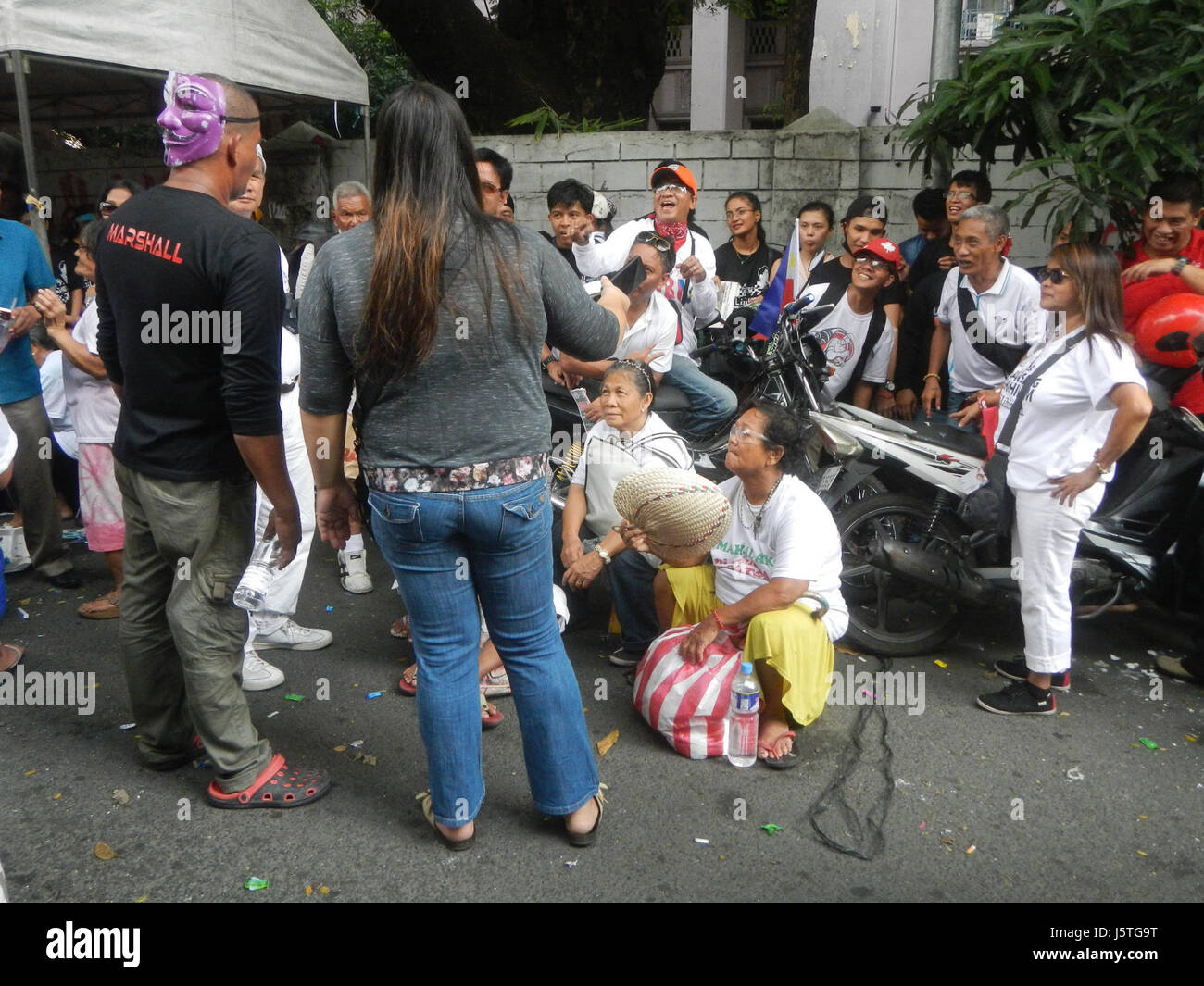 News coverages hi-res stock photography and images - Alamy