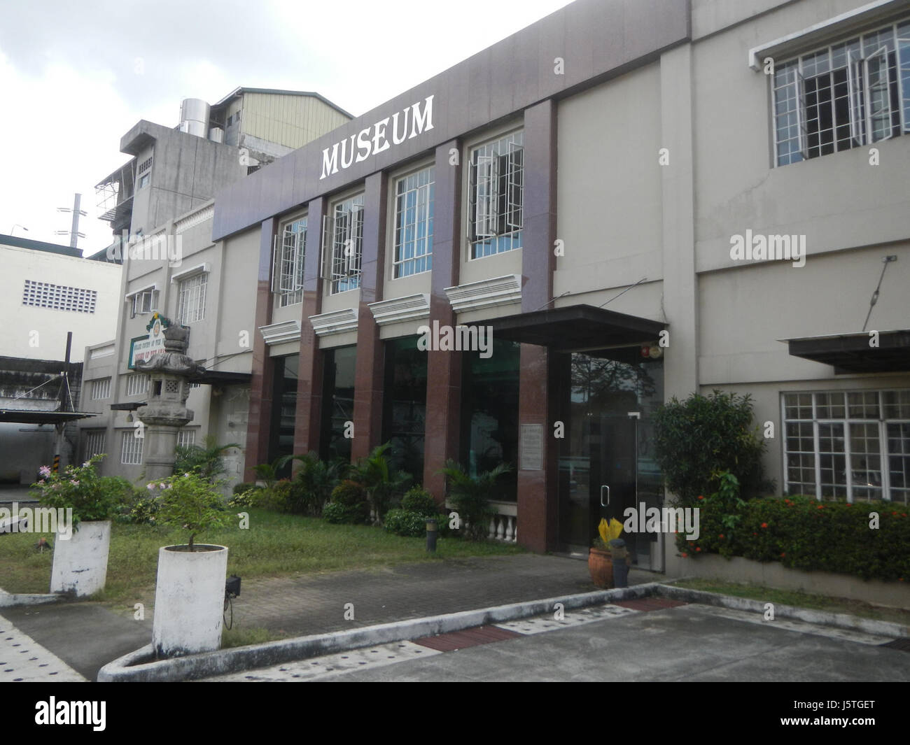 0289 Plaridel Masonic Temple Paco Manila 06 Stock Photo - Alamy