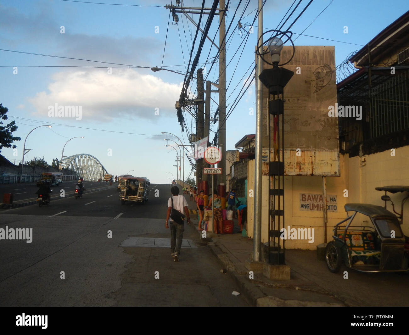 Lambingan Bridge is located over the Pasig River in Santa Ana, Manila ...