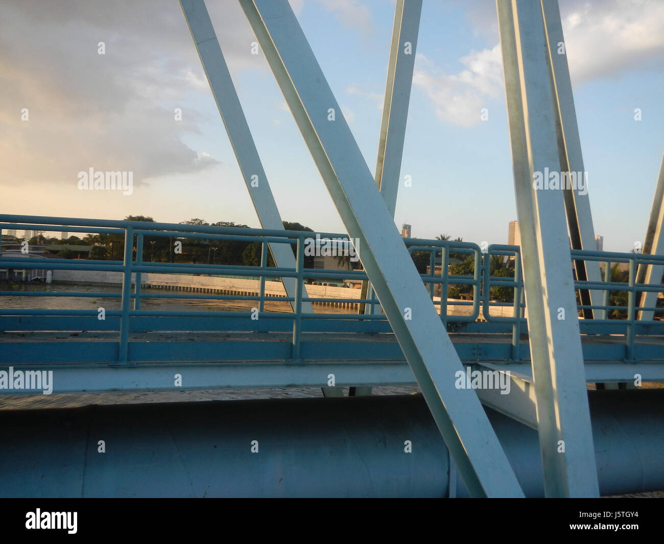 The Lambingan Bridge, located over the Pasig River in Santa Ana, Manila ...