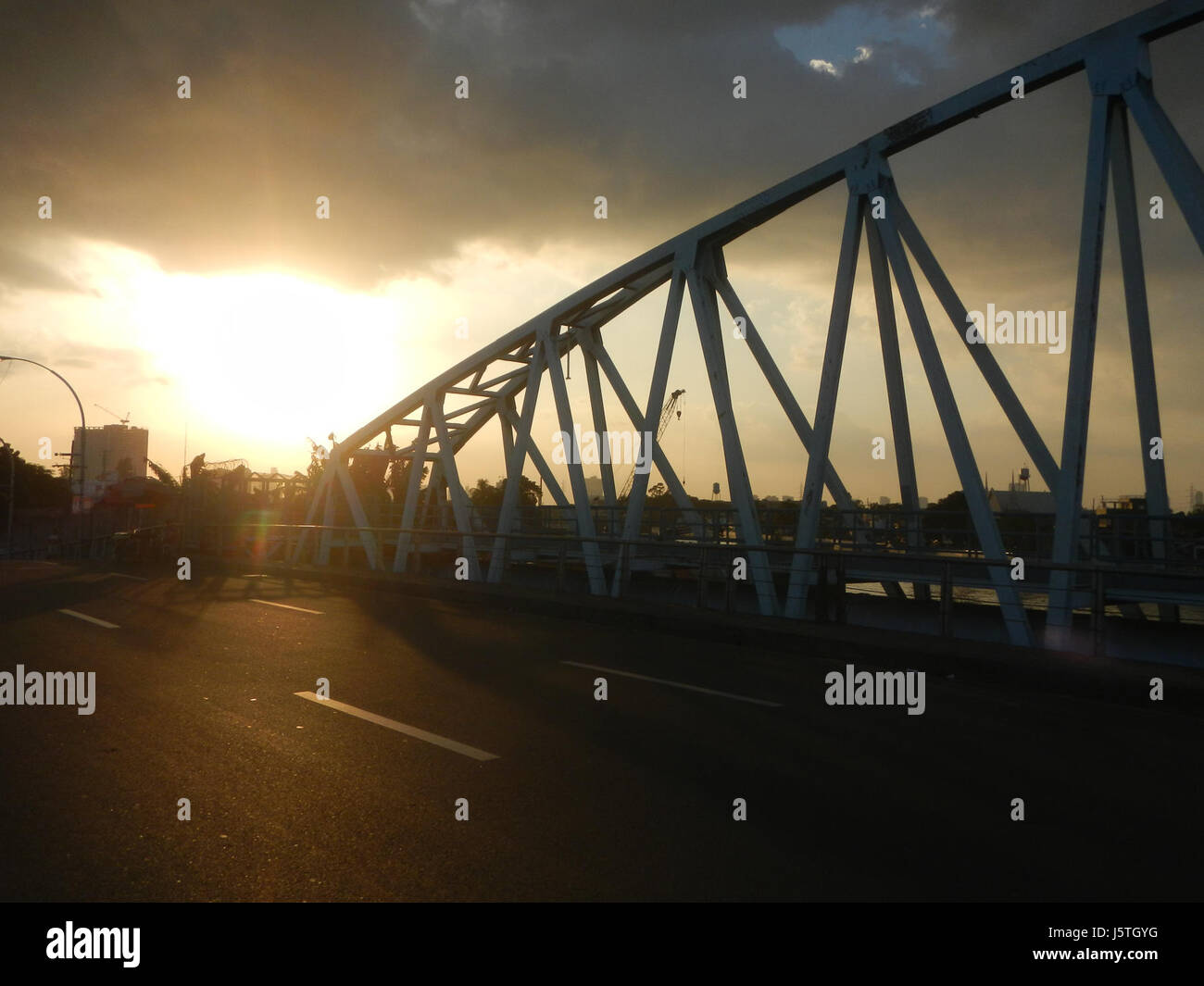 05105 Lambingan Bridge Maynilad Water Services Pasig River Santa Ana ...