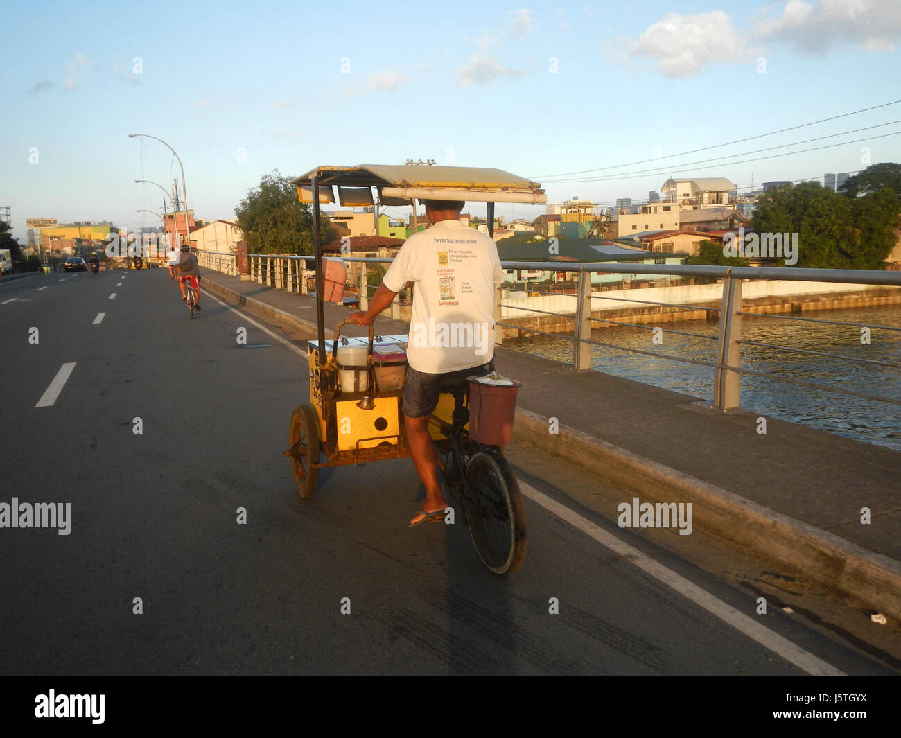 This image depicts the Lambingan Bridge over the Pasig River in Santa ...