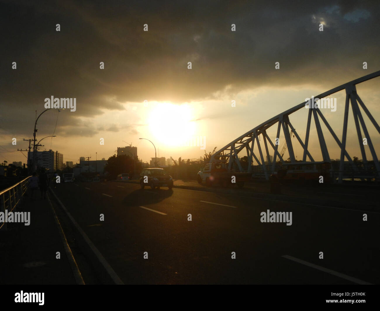 The Lambingan Bridge in Manila is part of the infrastructure built over ...