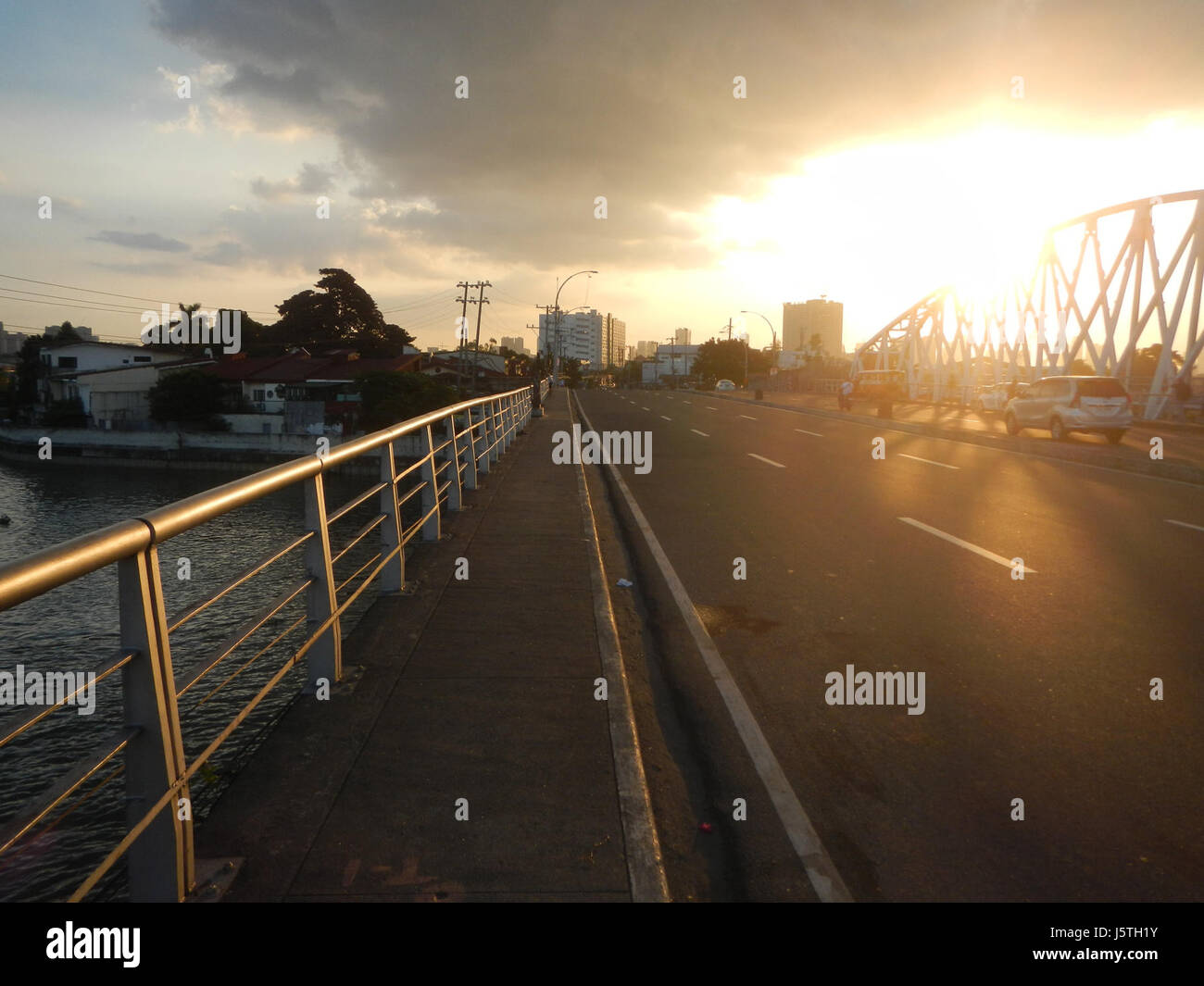 The Lambingan Bridge, located over the Pasig River in Santa Ana, Manila ...