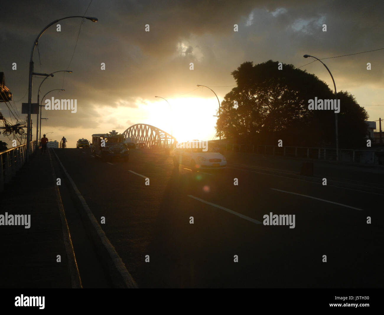 05180 Sunsets Kalentong Santa Ana Mandaluyong City Landmarks Bridges ...