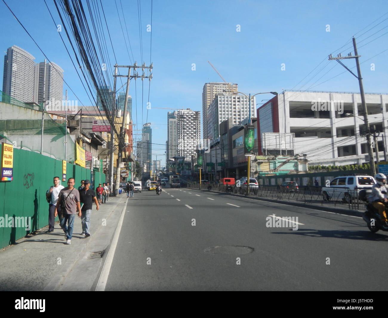 Highway Hills in Shaw Boulevard, Mandaluyong City, is a residential and ...