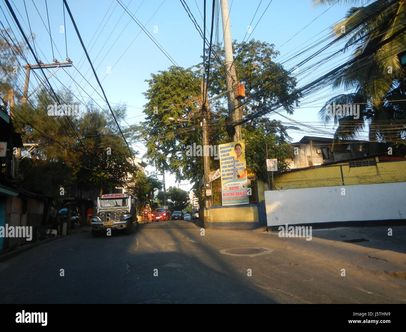 This reference outlines landmarks in Mandaluyong City, particularly the ...