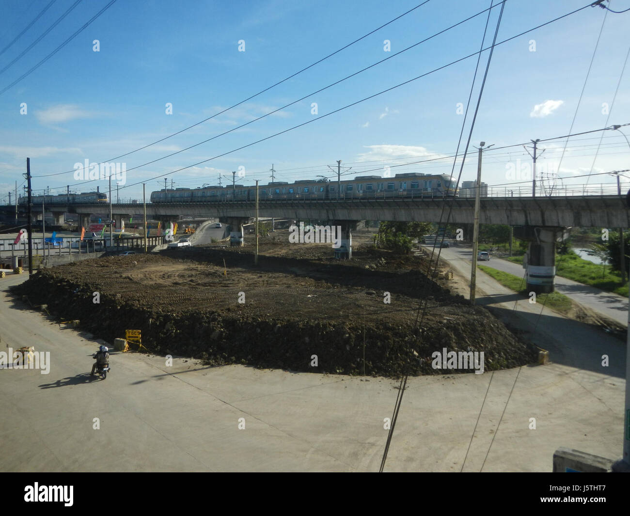 This refers to a footbridge located on the Marcos Highway, in Marikina ...