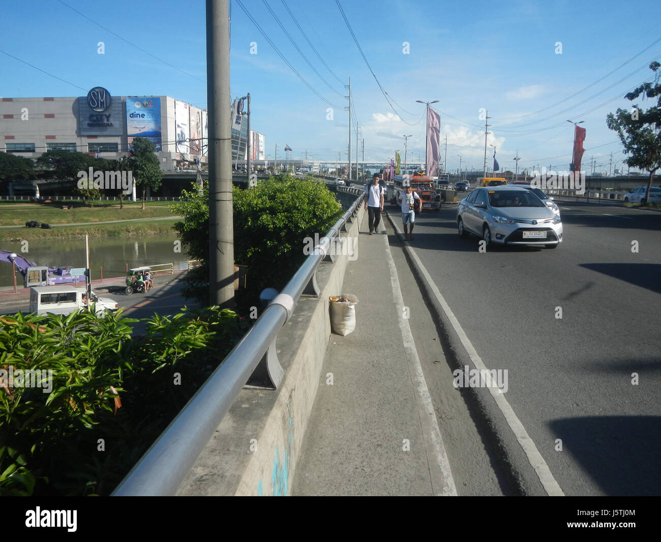 0139 Footbridge Marcos Highway Bridge Highway Marikina City 18 Stock ...