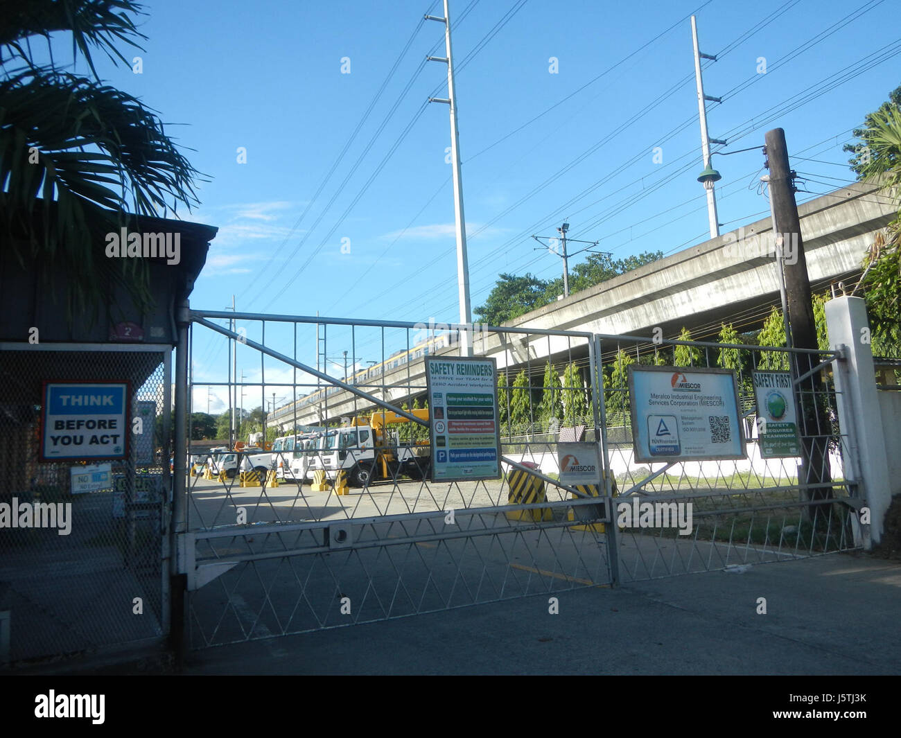 0201 Barangay Industrial Valley Complex LRT Line 31 Marcos Bridge ...