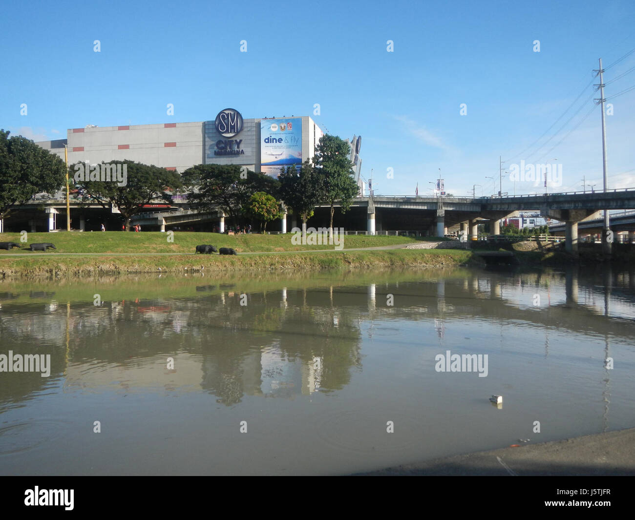 0506 Barangay Industrial Valley SM City LRT Line 19 Marcos Bridge ...