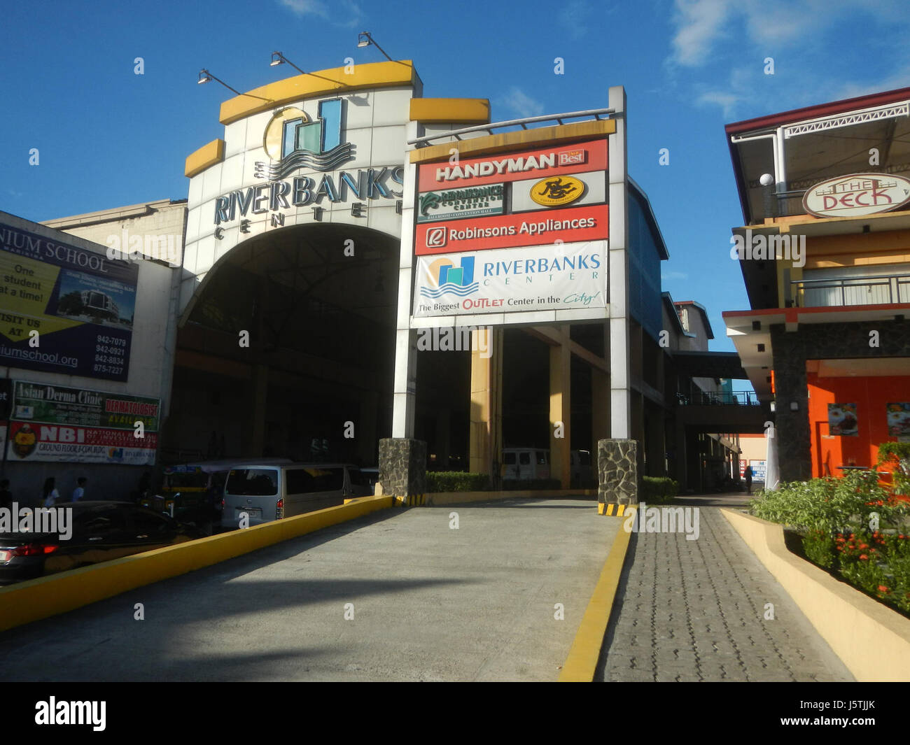 00571 Marikina River Park Banks Barangka Landmarks Calumpang 06 Stock ...