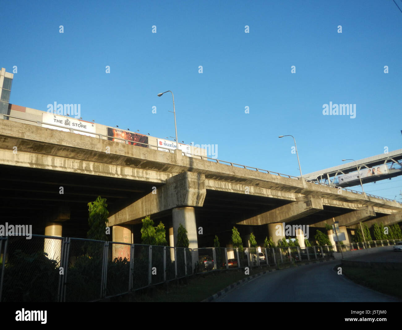The SM City Marikina Flyover connects key roads near Marcos Bridge ...