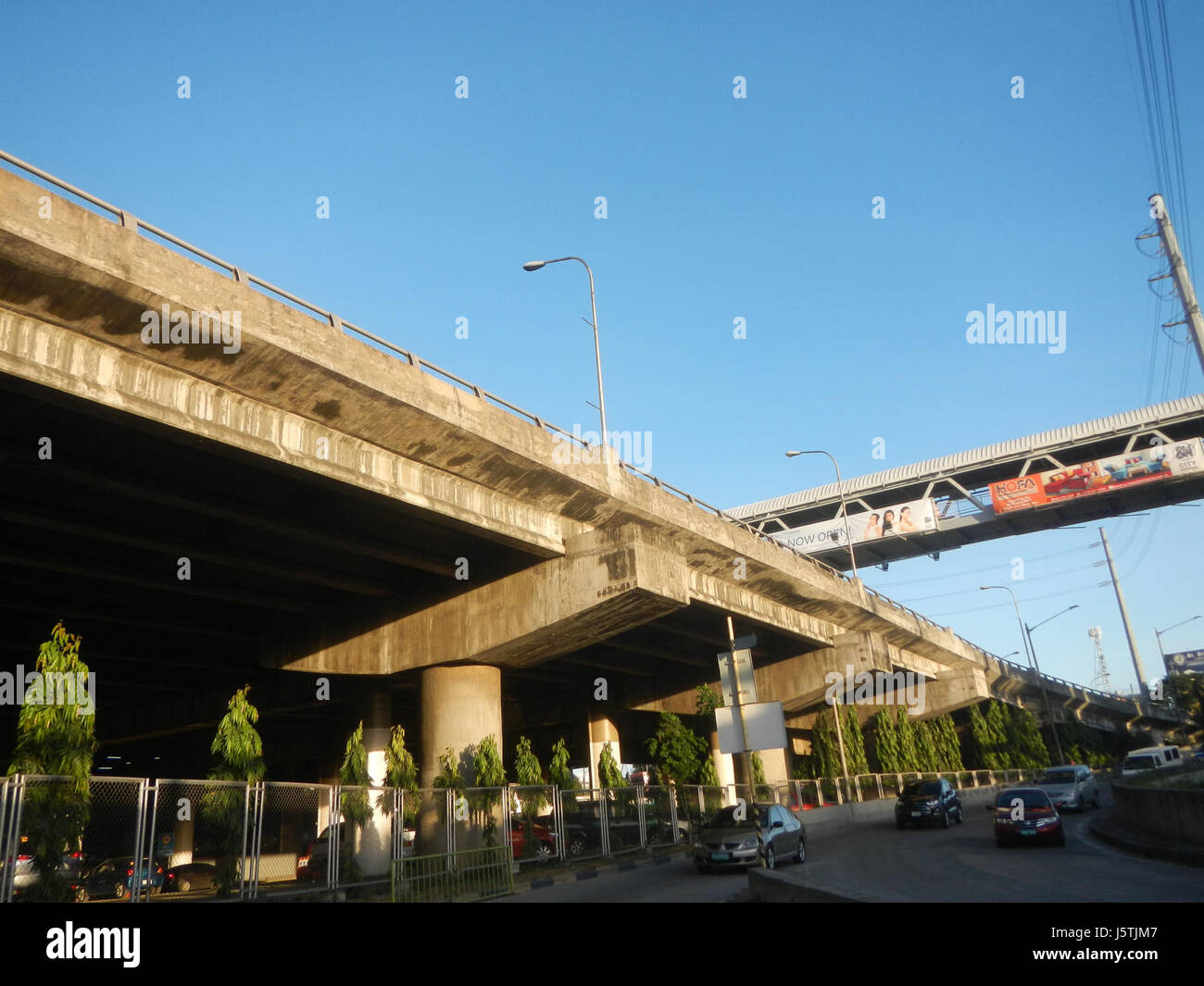 01014 SM City Marikina Flyover Marcos Bridge Highway River LRT Line 10 ...