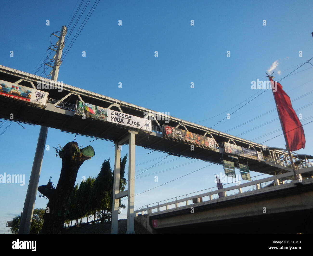 01014 SM City Marikina Flyover Marcos Bridge Highway River LRT Line 16 ...