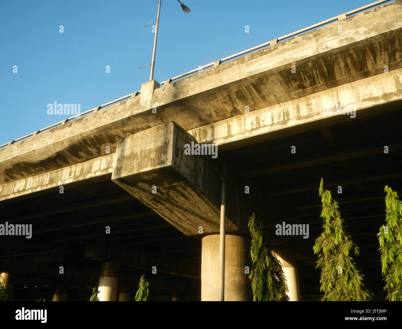 The SM City Marikina Flyover is an important infrastructure project in ...