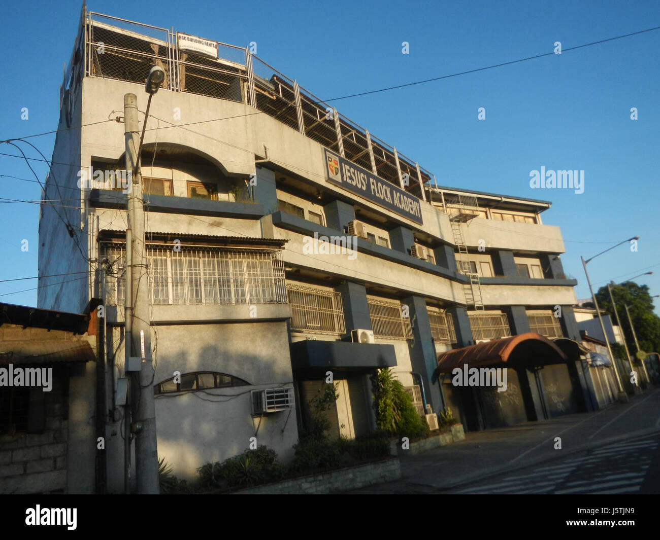 This reference describes the location of the Calumpang area in Marikina ...