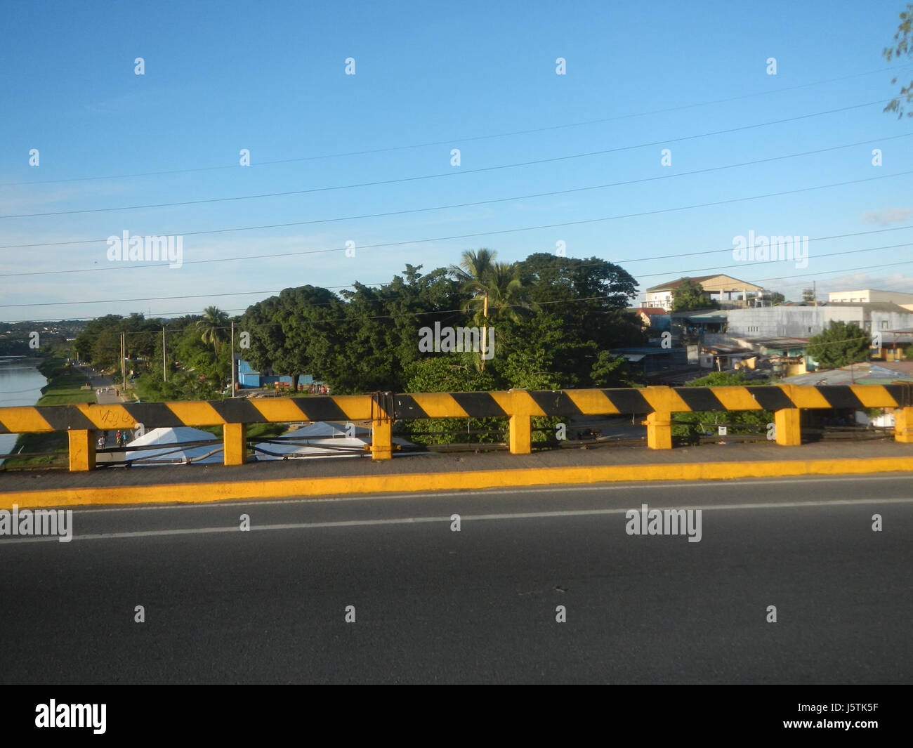 00311 Marikina Bridge City River 03 Stock Photo - Alamy