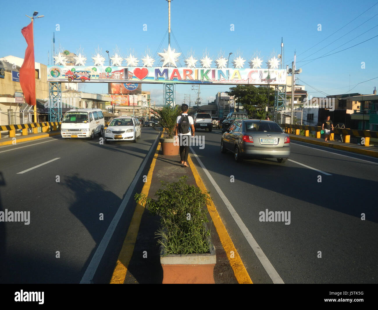 00311 Marikina Bridge City River 04 Stock Photo - Alamy