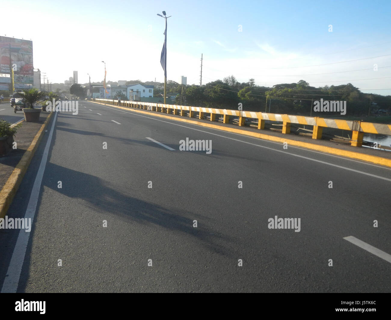 0331 Marikina Bridge City River 06 Stock Photo - Alamy