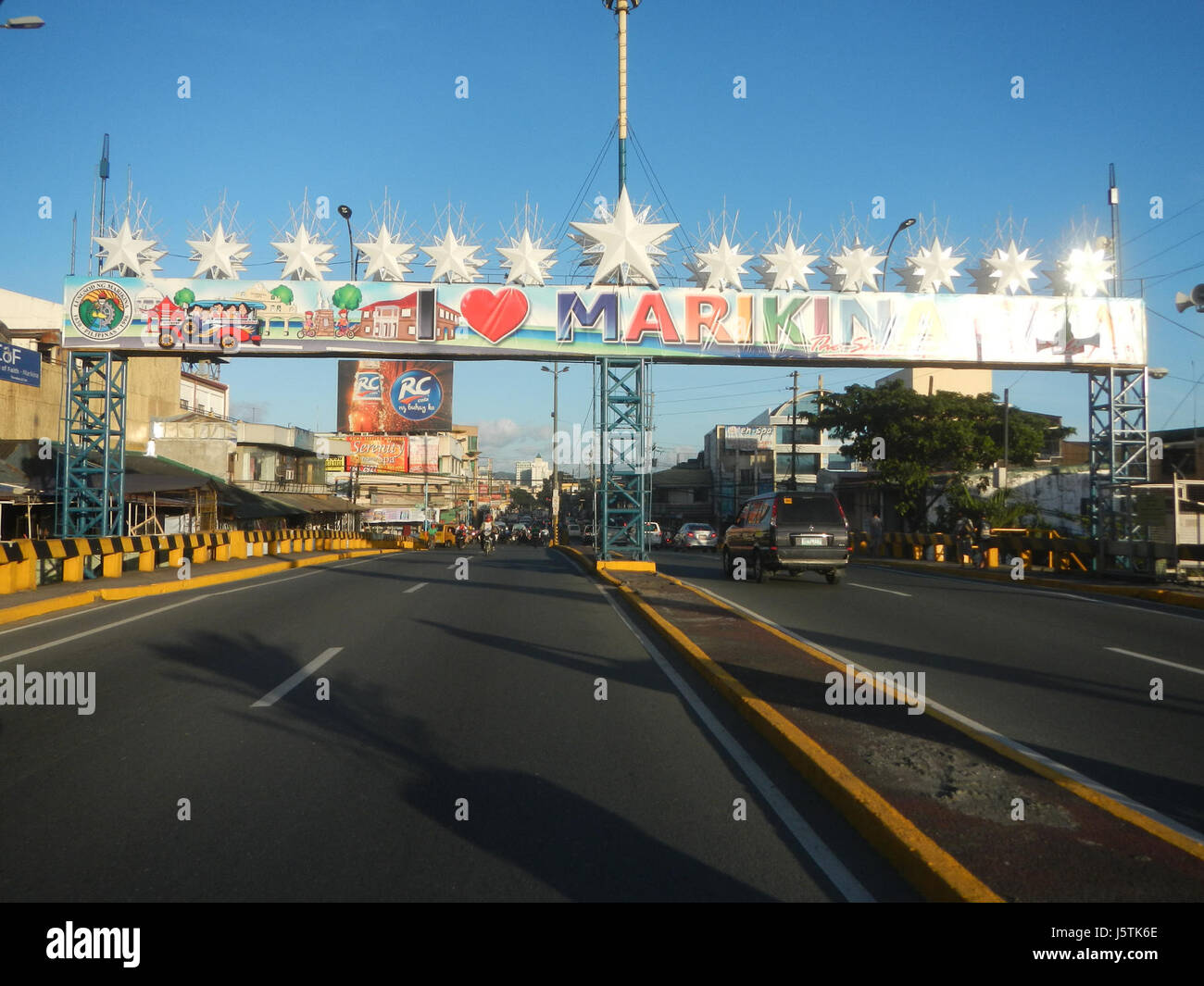 0331 Marikina Bridge City River 08 Stock Photo - Alamy