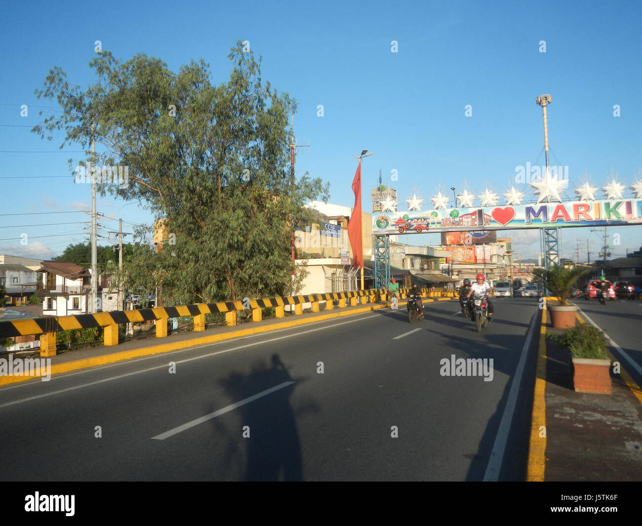 0331 Marikina Bridge City River 09 Stock Photo - Alamy