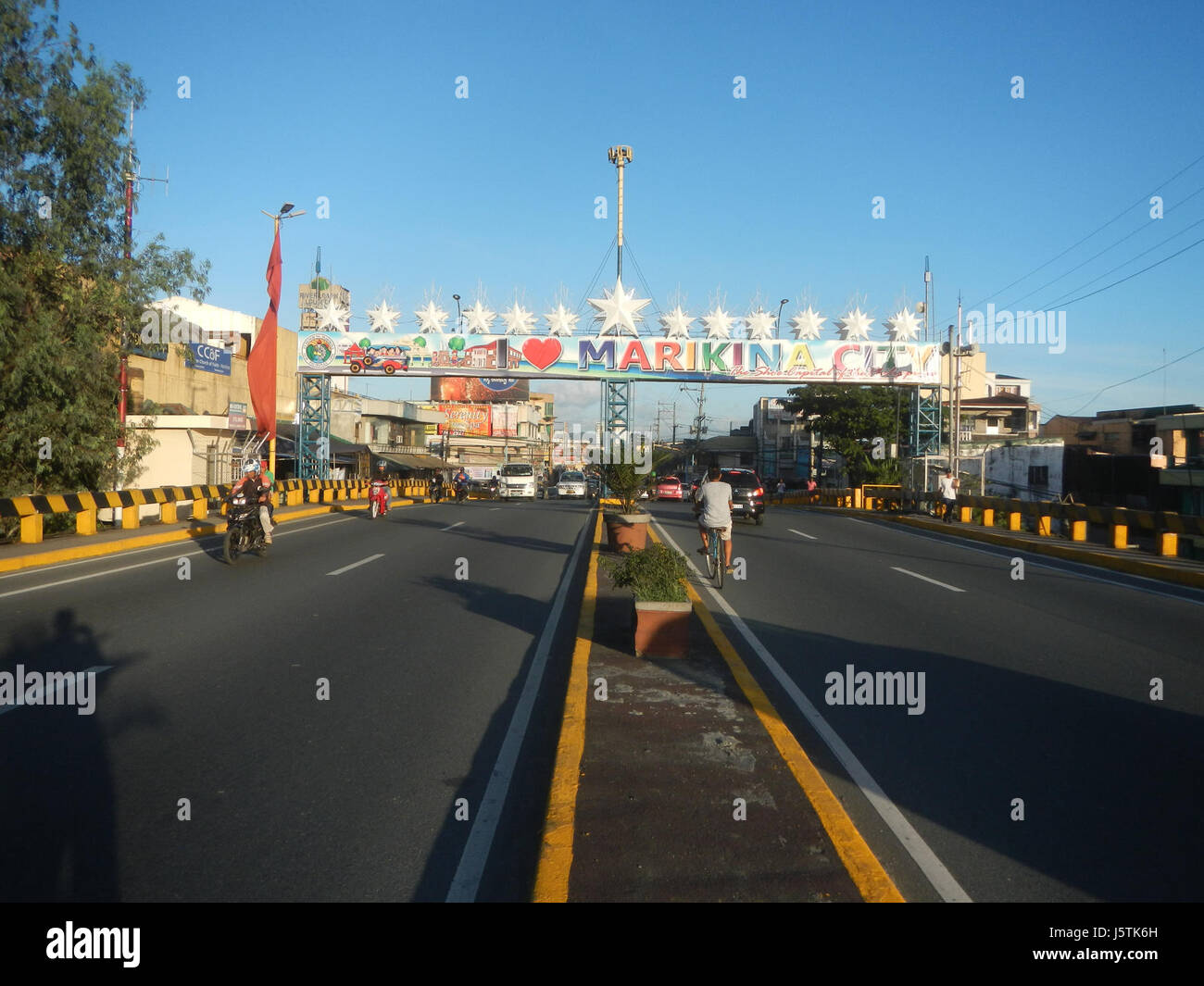 0331 Marikina Bridge City River 10 Stock Photo - Alamy