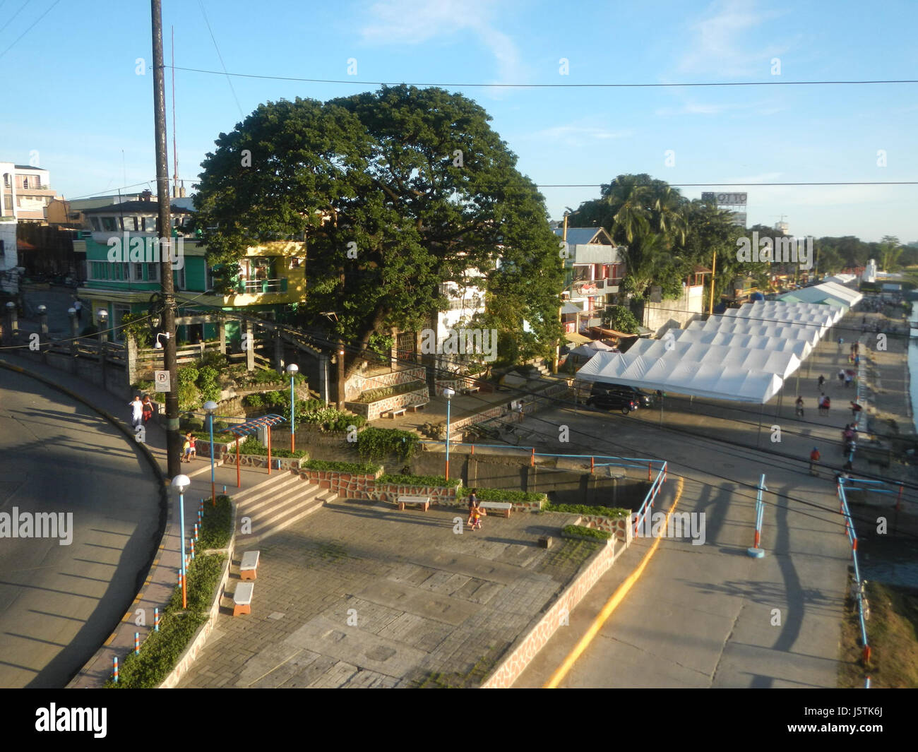 0331 Marikina Bridge City River 11 Stock Photo - Alamy