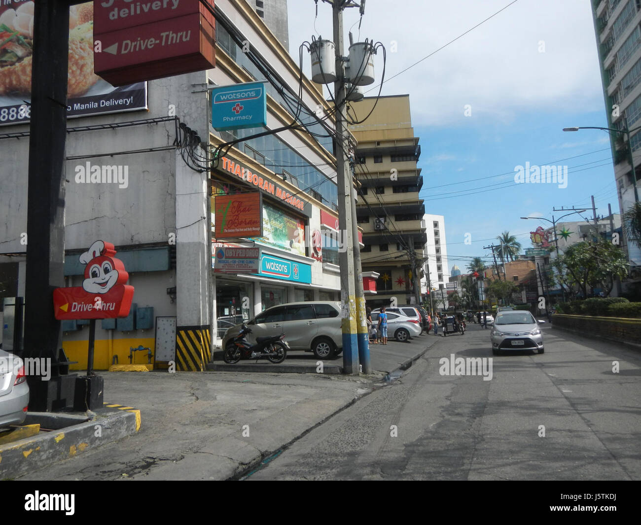 Photograph of the monuments located at Barangays Boni Avenue and ...