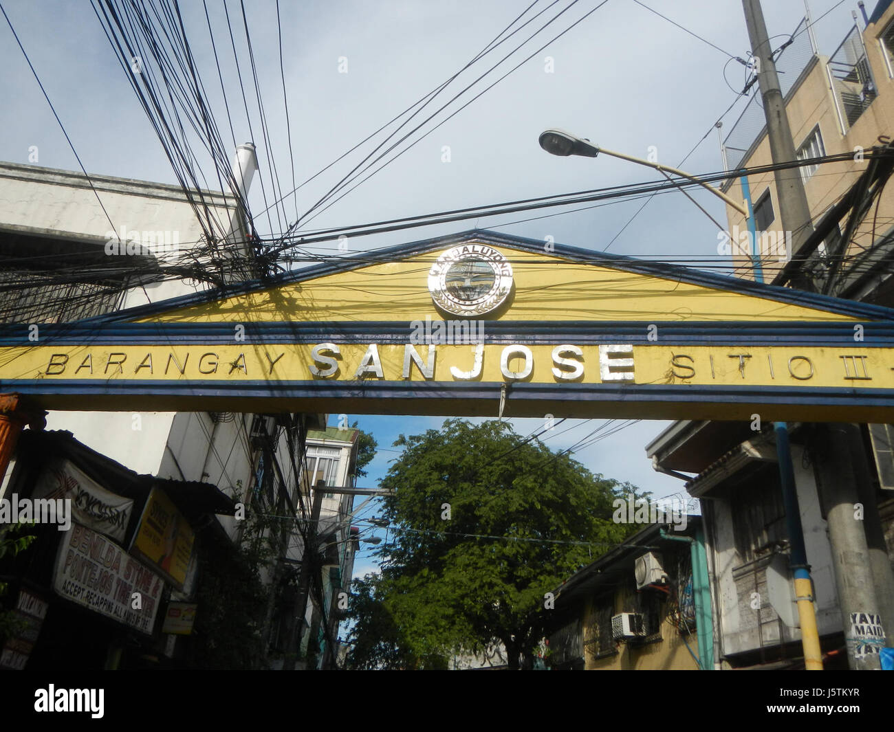 This title refers to the Barangays located in the Maysilo Circle ...