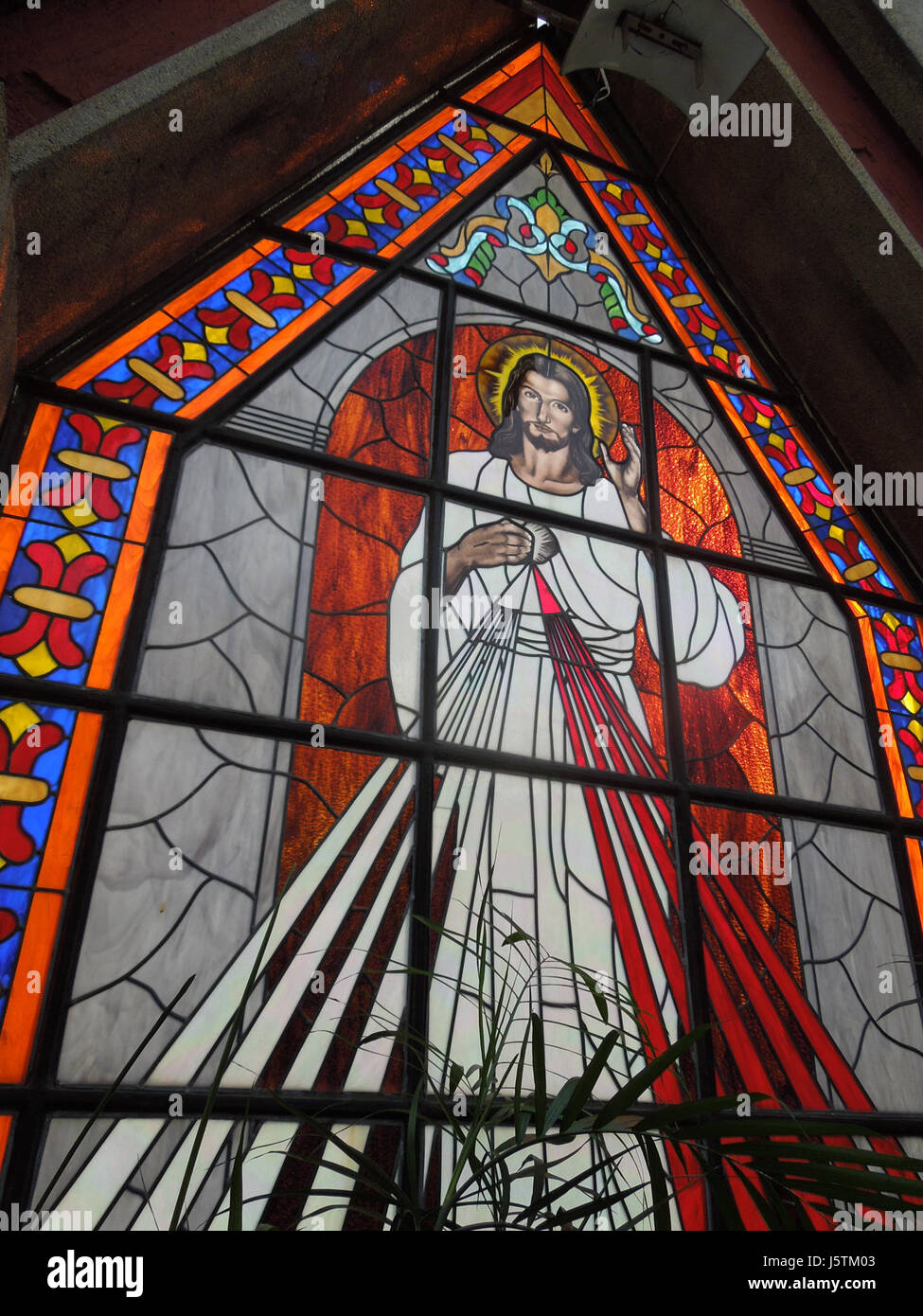 The Archdiocesan Shrine of the Divine Mercy in Mandaluyong City is a ...