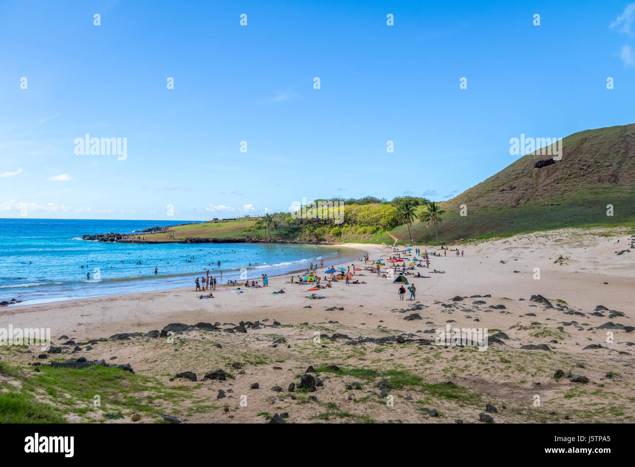 Easter island people hi-res stock photography and images - Alamy