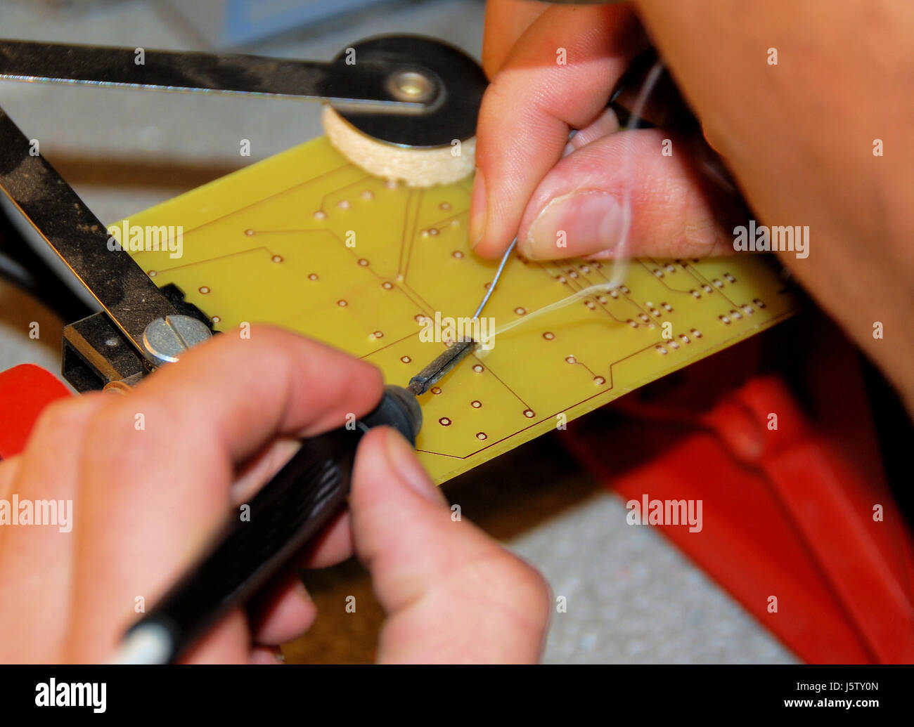 electronics printed circuit board electrical engineering solder ...