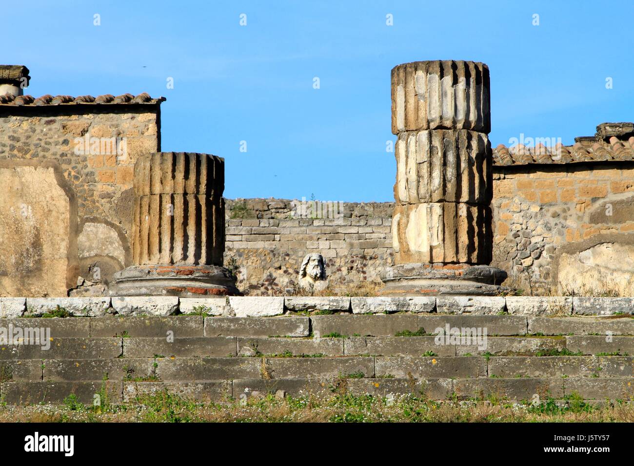 Temple of Jupiter, Pompeii, Campania, Italy Stock Photo - Alamy