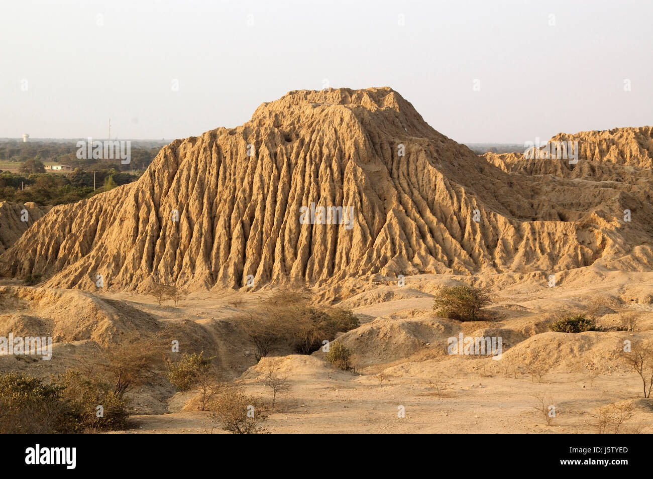 sightseeing peru story sightseeing ruins pyramids peru peru tcume ...