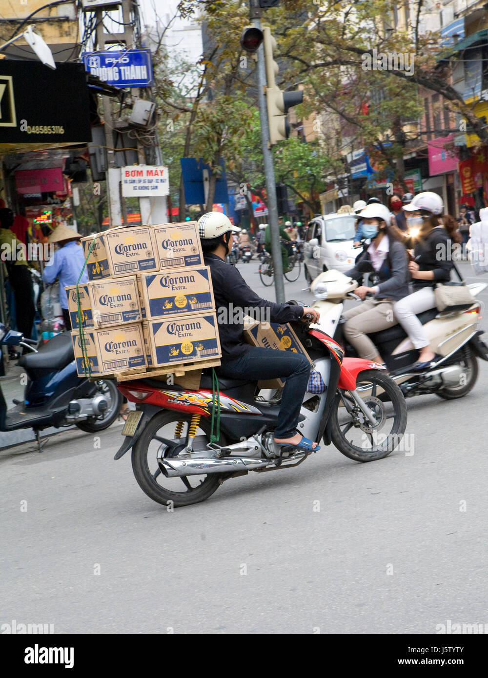 Corona Beers High Resolution Stock Photography and Images - Alamy