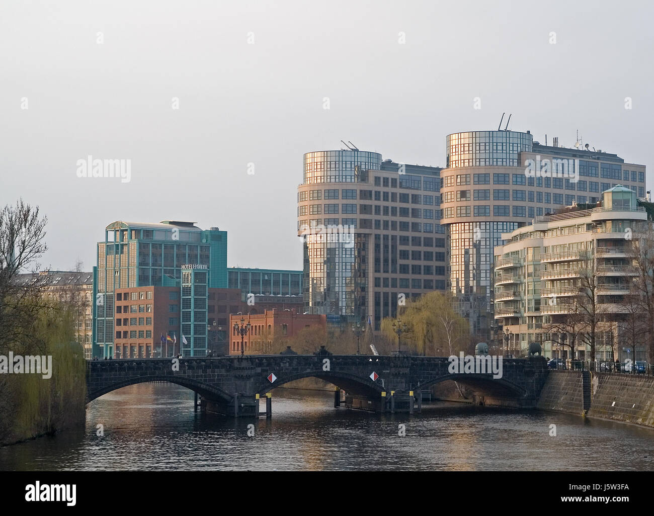 Bmi building hi-res stock photography and images - Alamy