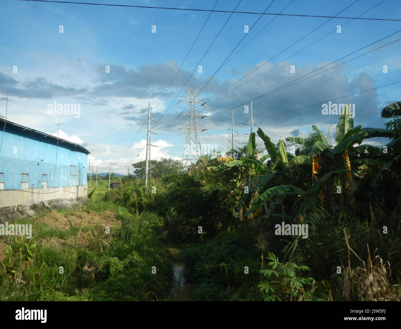 This street map shows the road network in Galas Maasim, Cruz na Daan ...