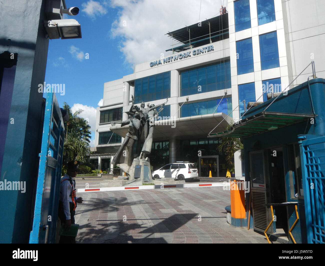 Gma network center hi-res stock photography and images - Alamy