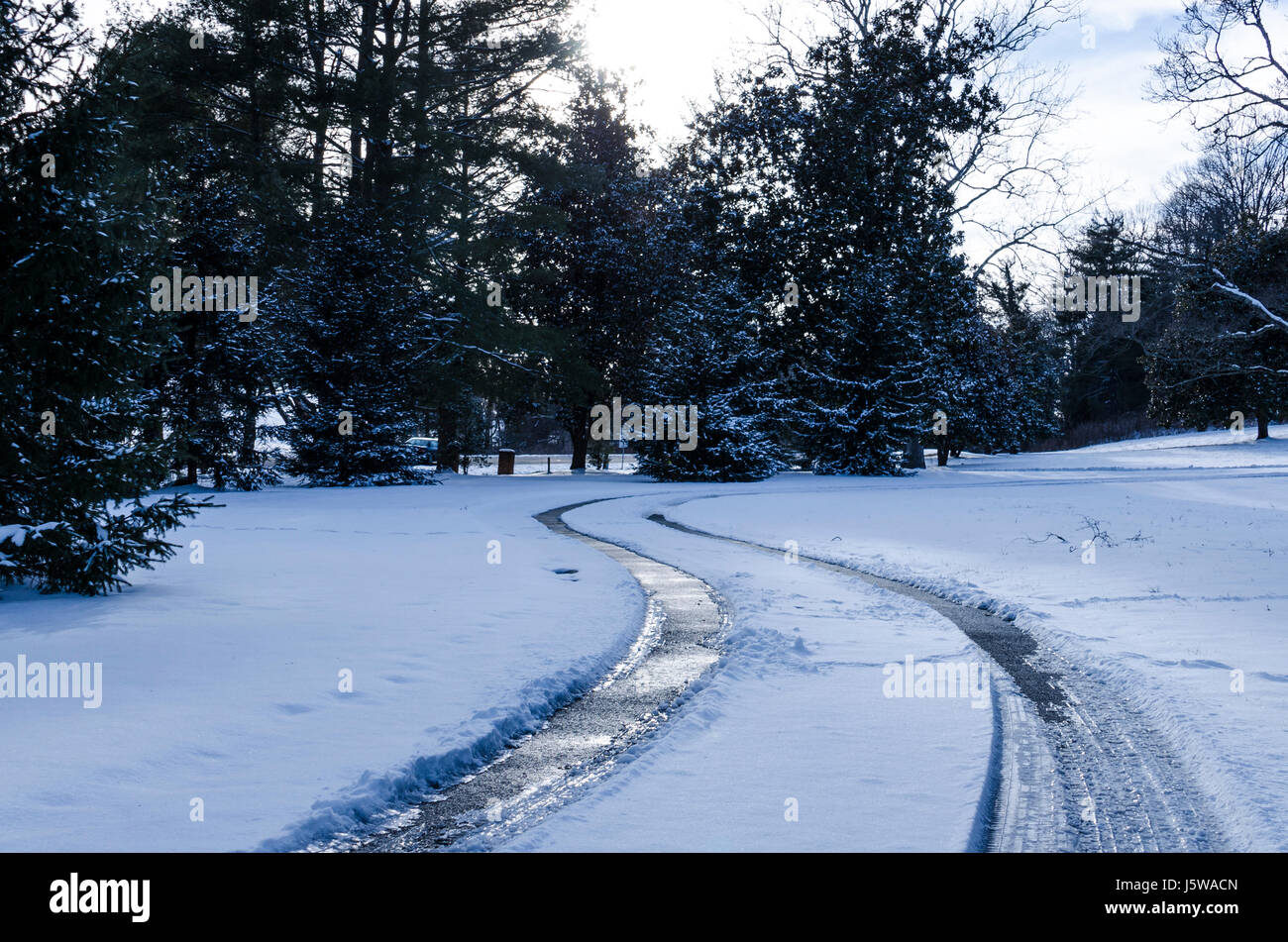 Curvy Lane High Resolution Stock Photography and Images - Alamy