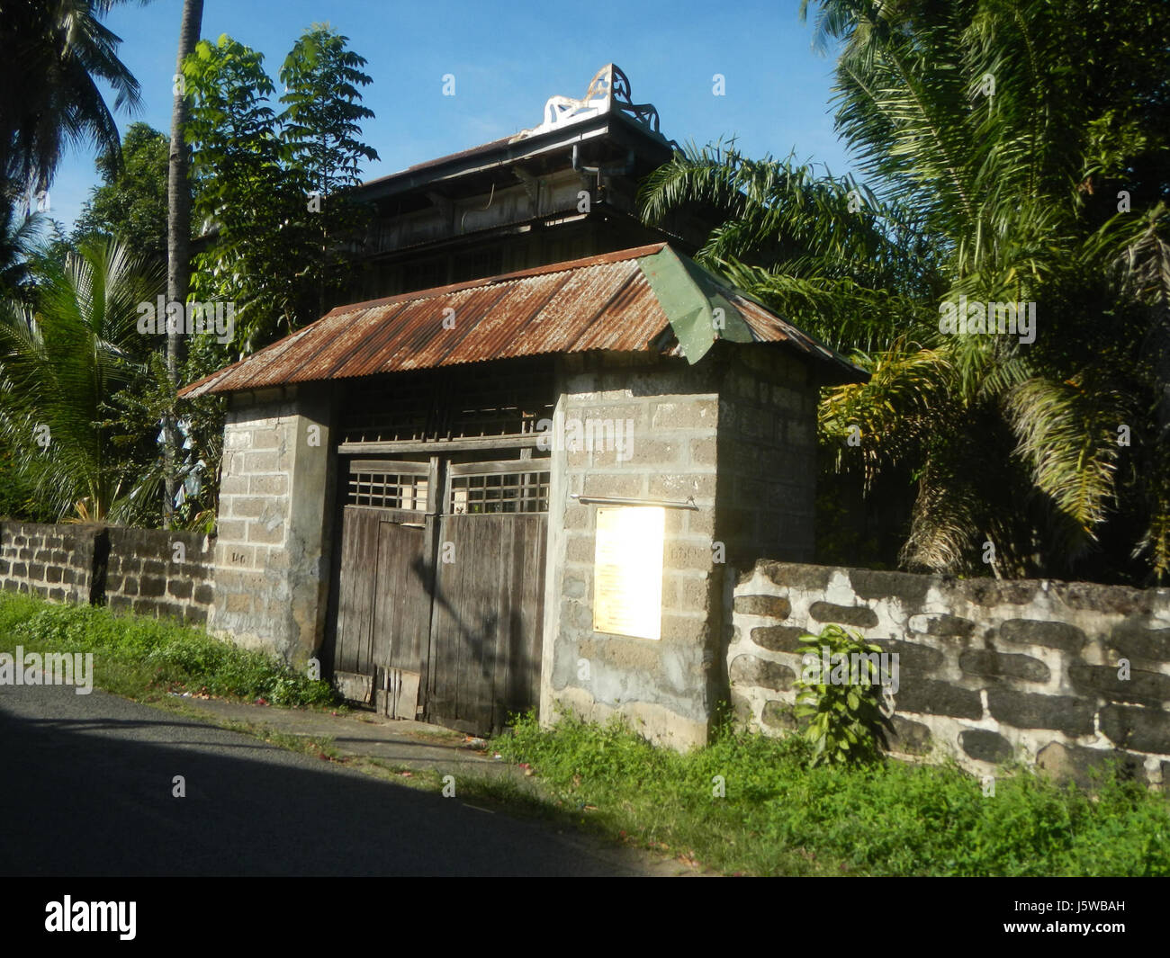 The Poblacion area in San Vicente, San Miguel, Bulacan, features a ...